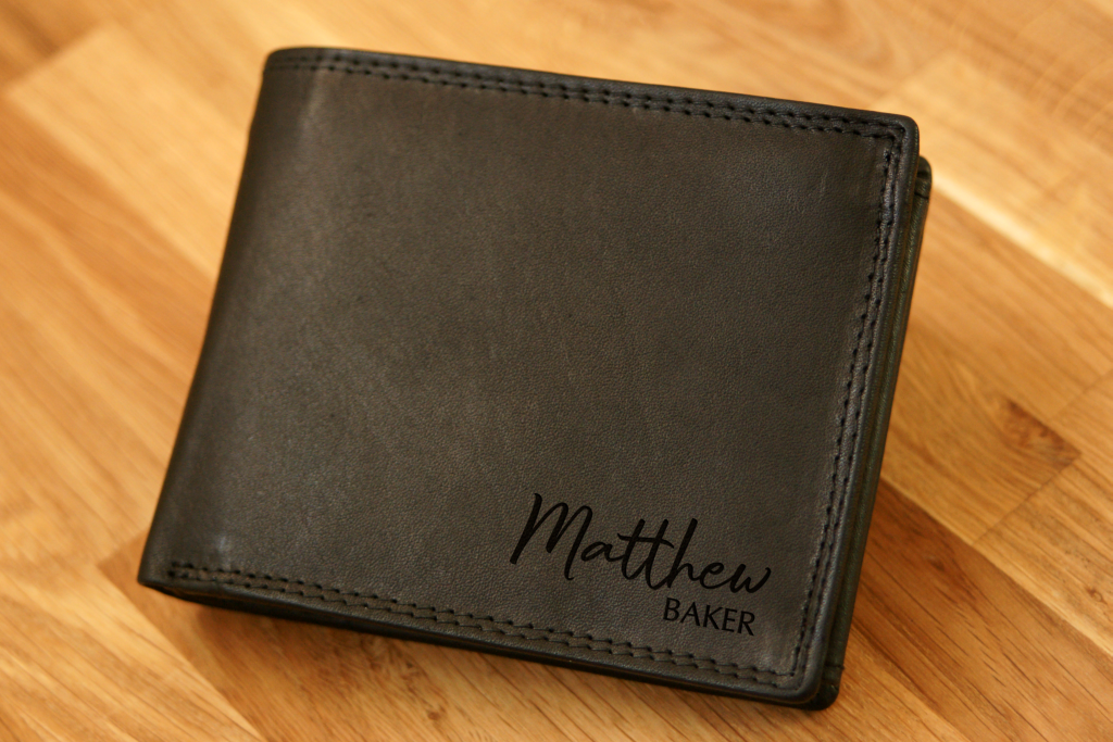 Personalised Engraved Black Leather Wallet RFID - NAME – Wood's Good