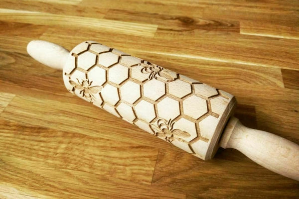 HONEYCOMB & BEES – Embossing wooden MINI rolling pin – Wood's Good