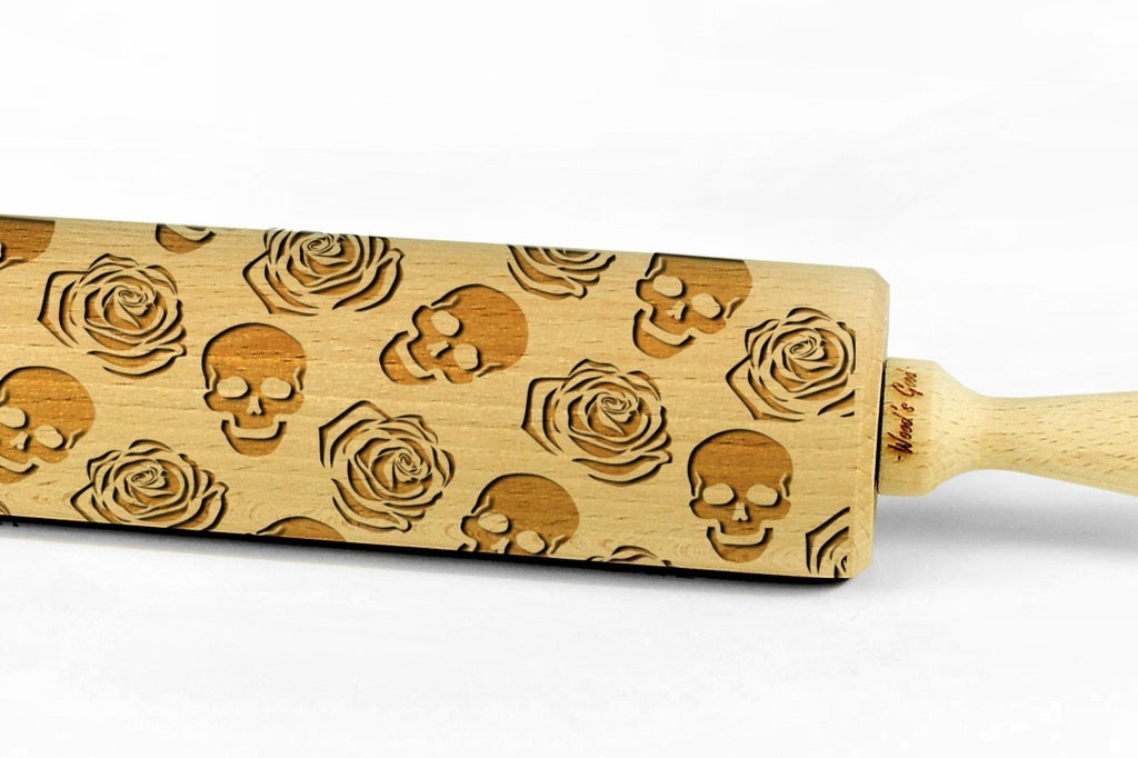 SKULLS & ROSES – Embossing wooden rolling pin – Wood's Good