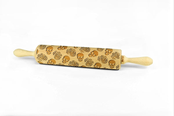 SKULLS & ROSES – Embossing wooden rolling pin – Wood's Good